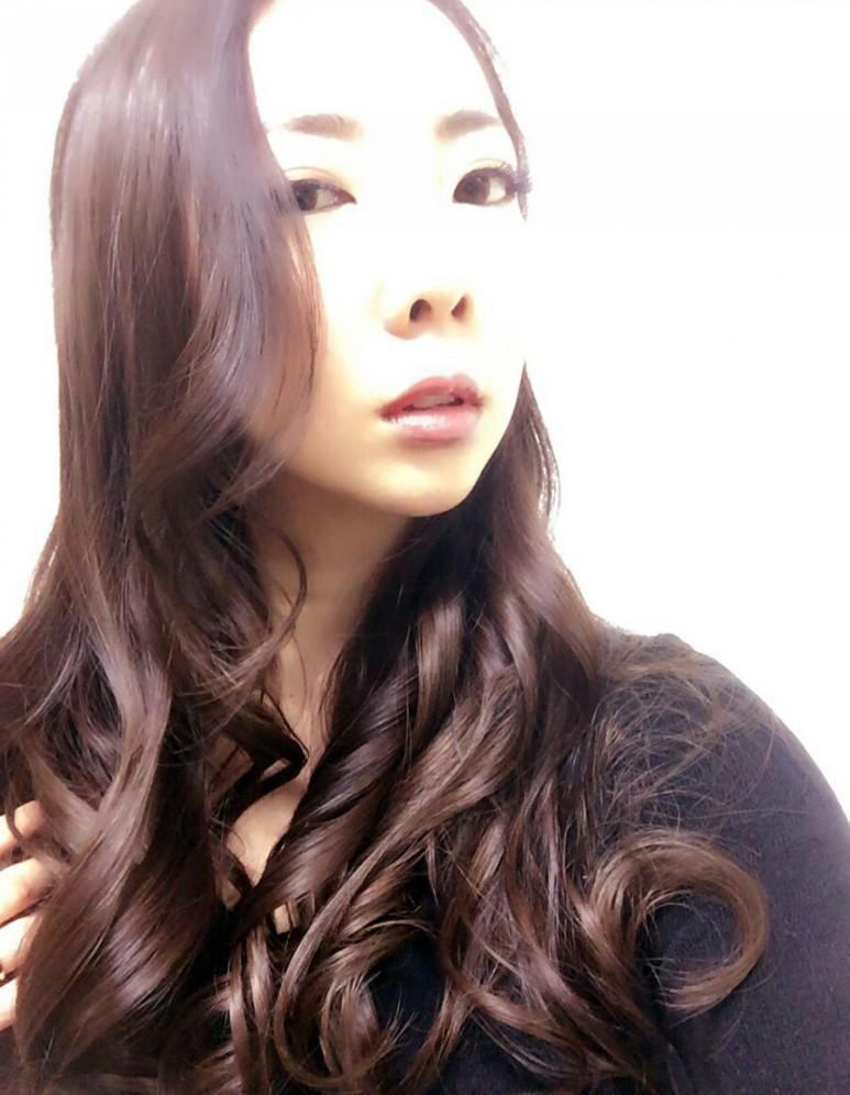 요시다 미오 / Mio Yoshida / 吉田美桜 | AVPPOMPPU